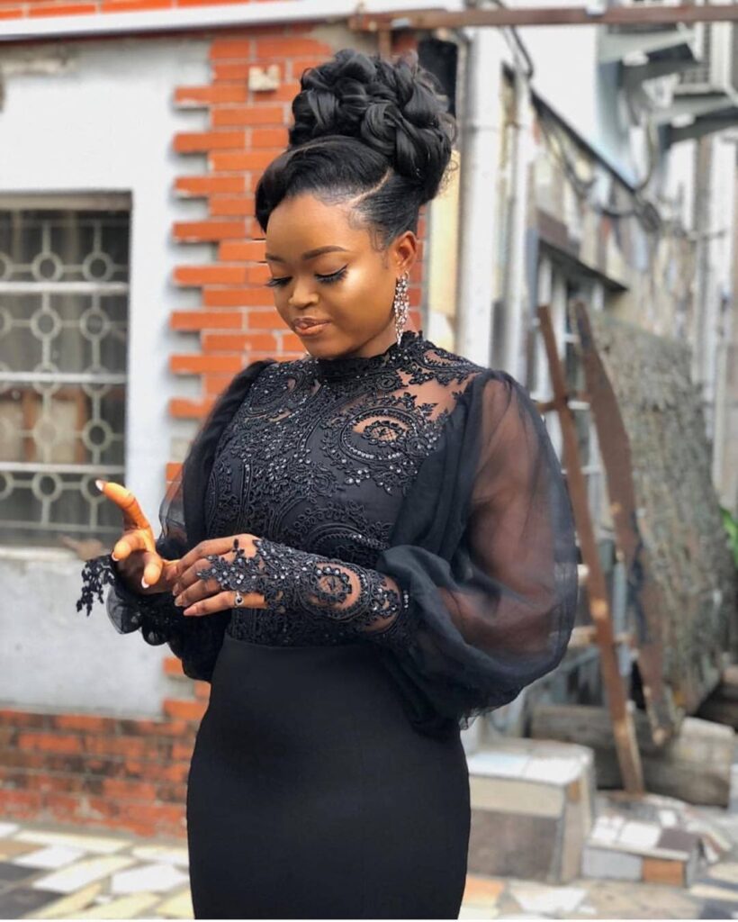 Best Aso Ebi Styles & Designs for Women - Reny styles