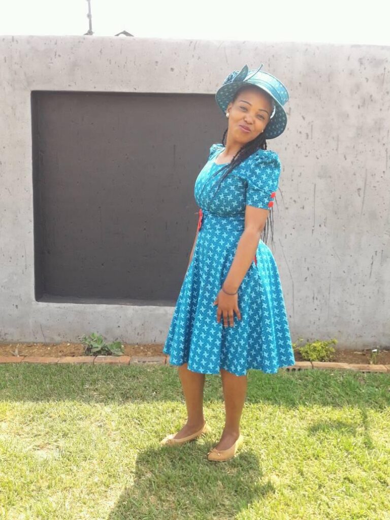 Newest Shweshwe Dresses for modern women - Reny styles